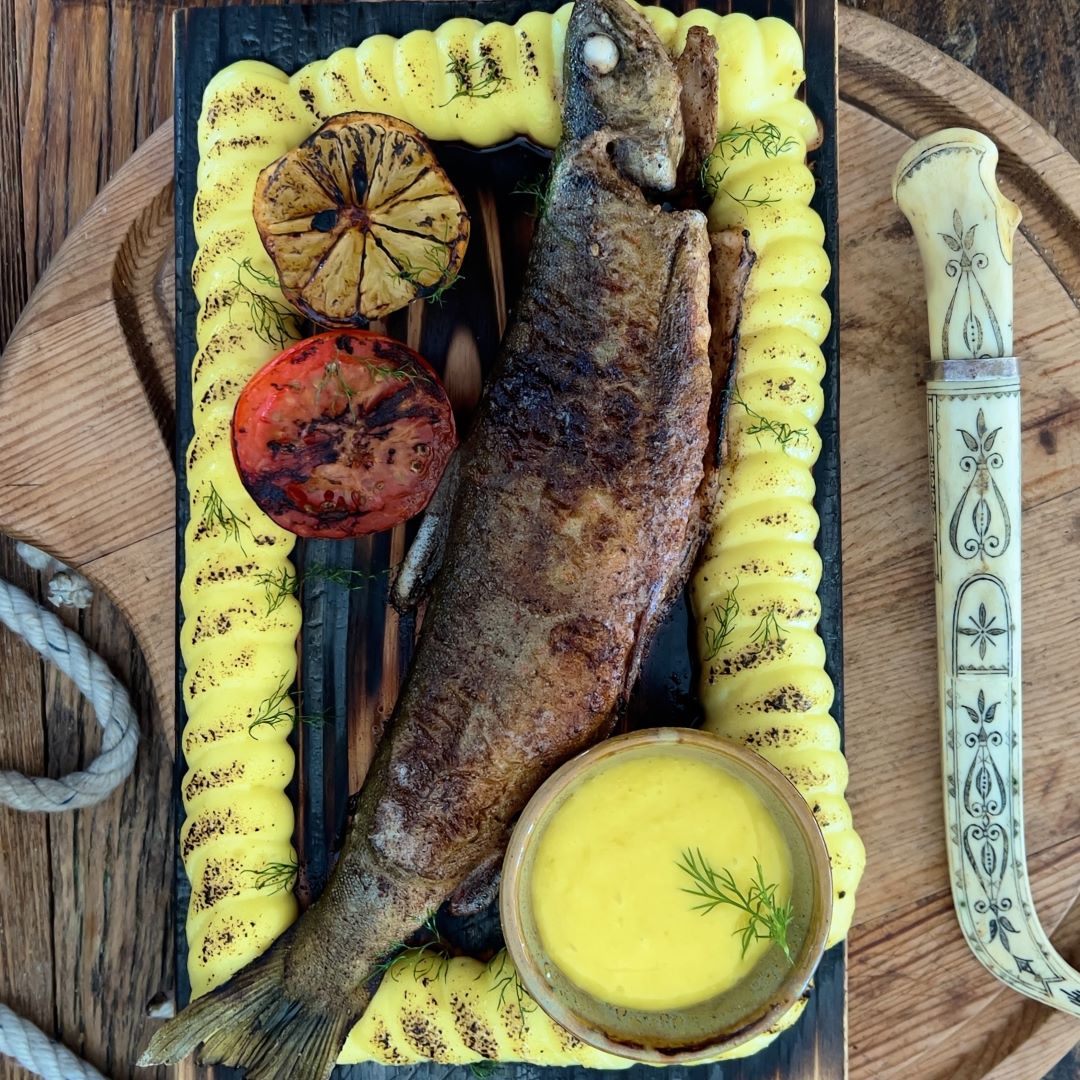 Köp rom och kaviar samt vildfångad fisk hos Swedish Wild